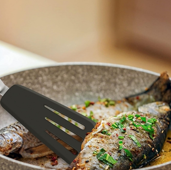 Kitchen | Silicone Xl Long Slotted Spatula Turner | Poshmark